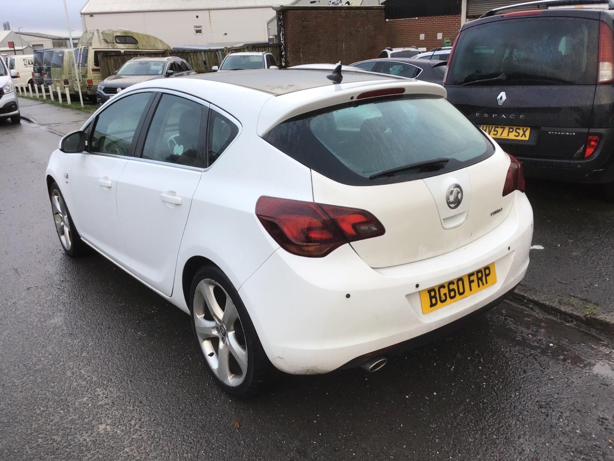 Used 2010 Vauxhall Astra 1.4T 16v SRi Euro 5 5dr for sale in Barnstaple ...